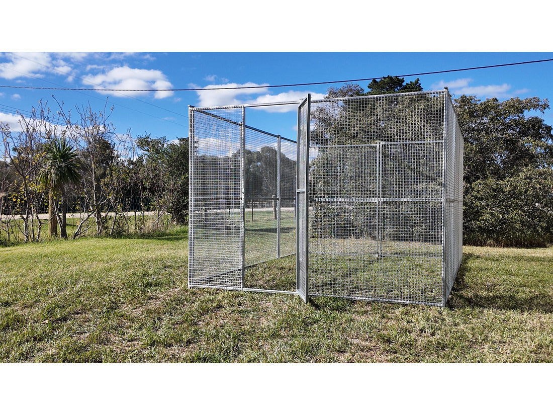Single Bay 2.5mx3.75mx1.85m Dog/Chicken Run with 25mmx25mm square mesh ...